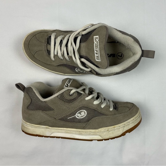 Vans | Shoes | Vtg Vans Fat Tongue Skate Shoes Mens Us 7 Womens 85 ...